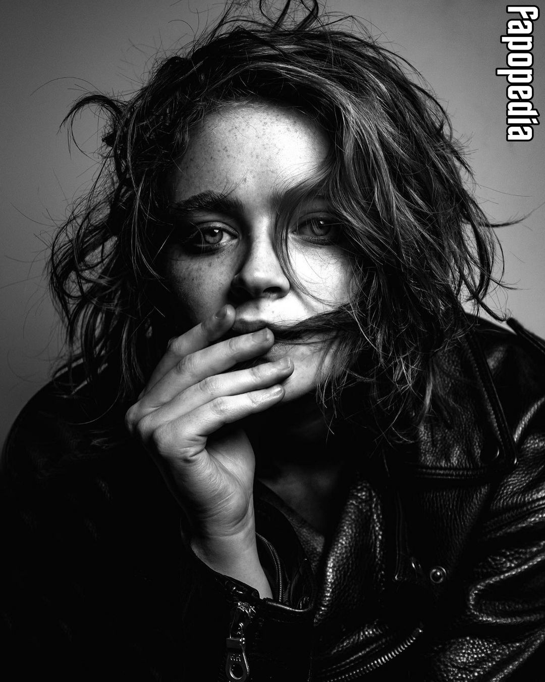 Sadie Sink Nude Leaks Photo 2635396 Fapopedia